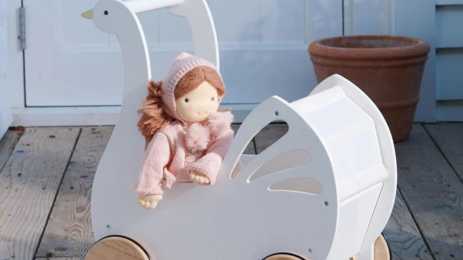5 Benefits of Doll Play – Send A Toy