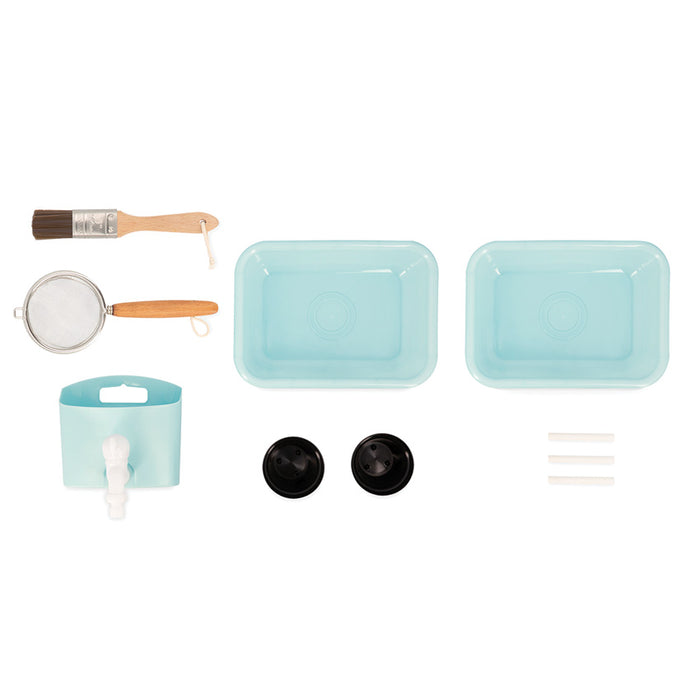 Muddy Lab Outdoor Kitchen | Janod – Send A Toy